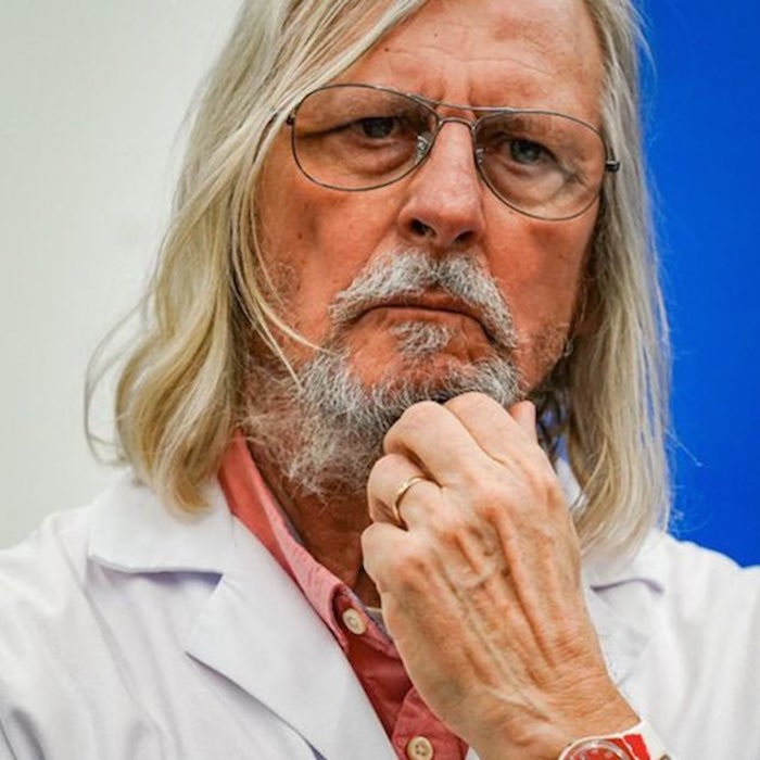 Le Pr. Raoult interdit d'exercer deux ans